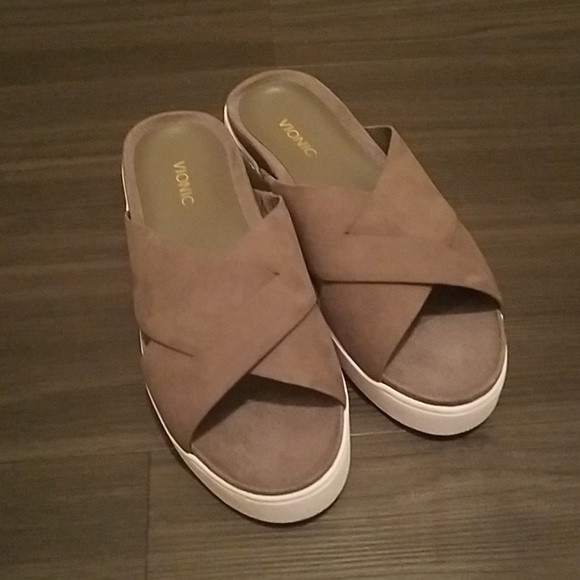 Vionic | Shoes | Vionic Splendid Lou Gray Sandals | Poshmark